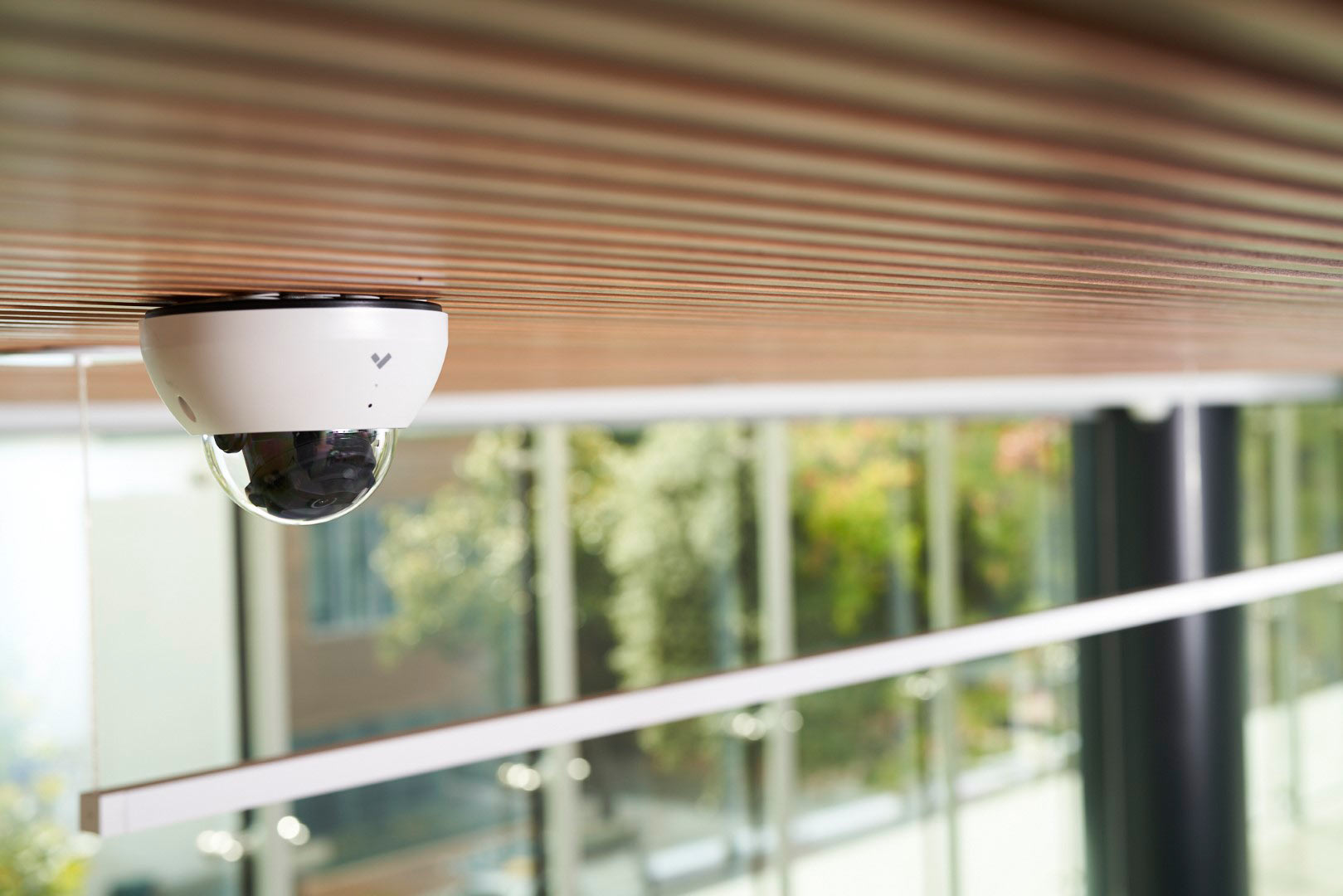 The Difference Between CCTV and Standard Video Surveillance Systems